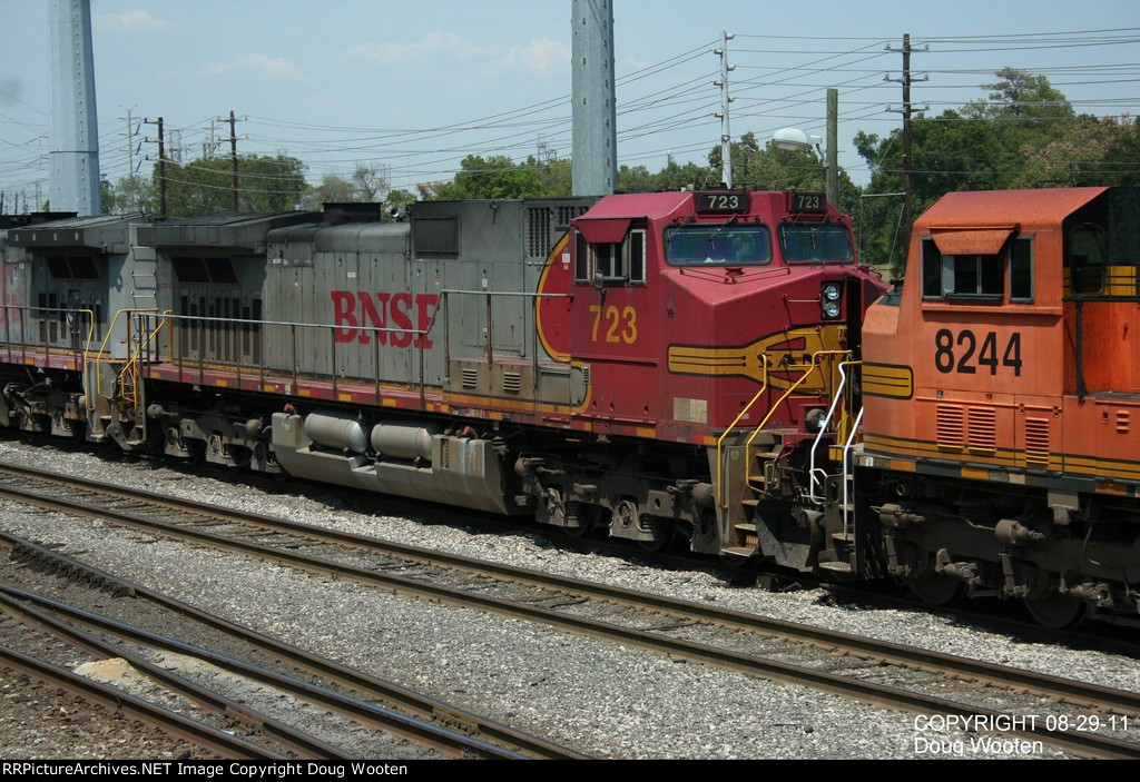 BNSF 723